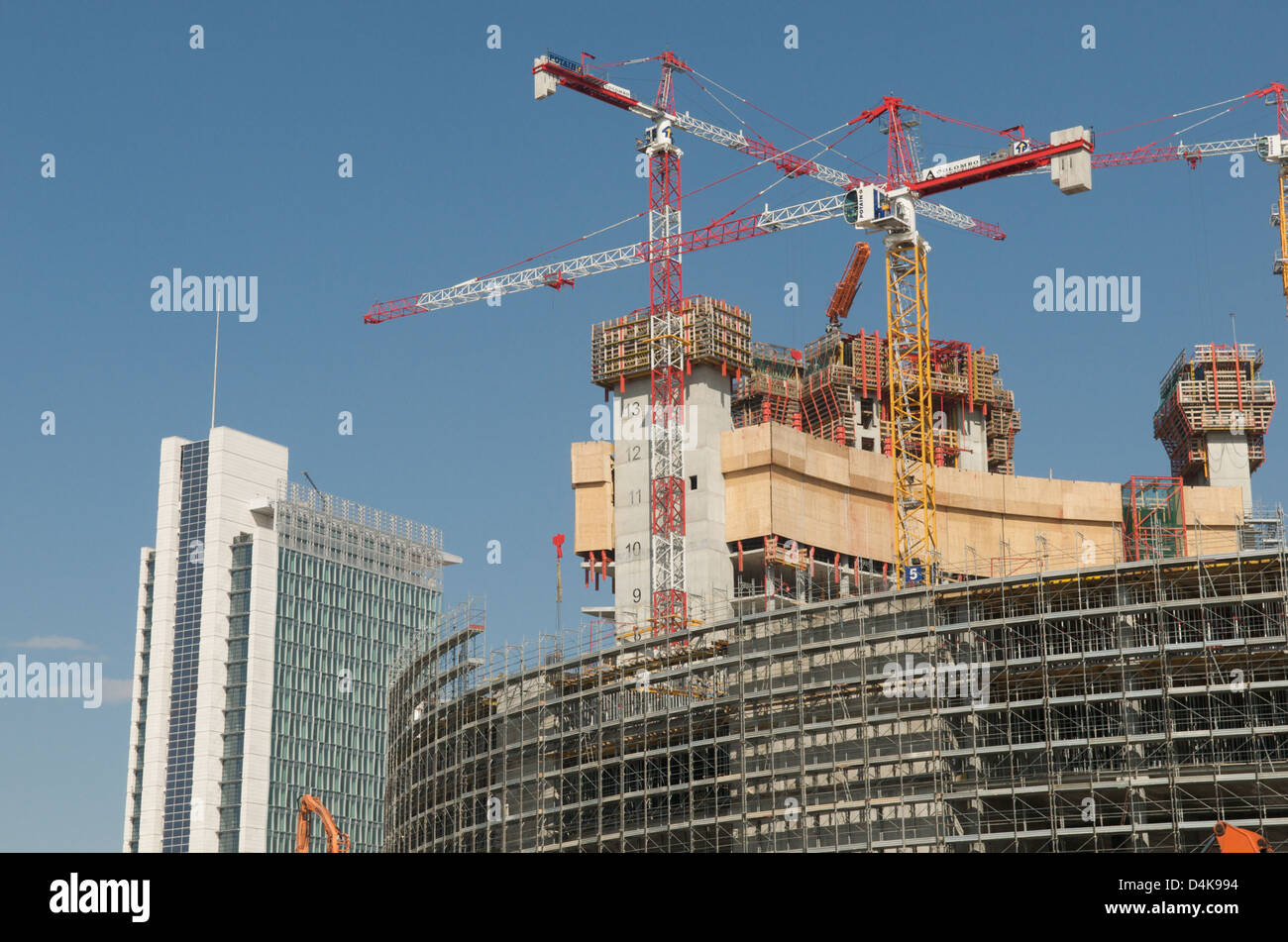 Milan, Porta Nuova buildings Stock Photo - Alamy