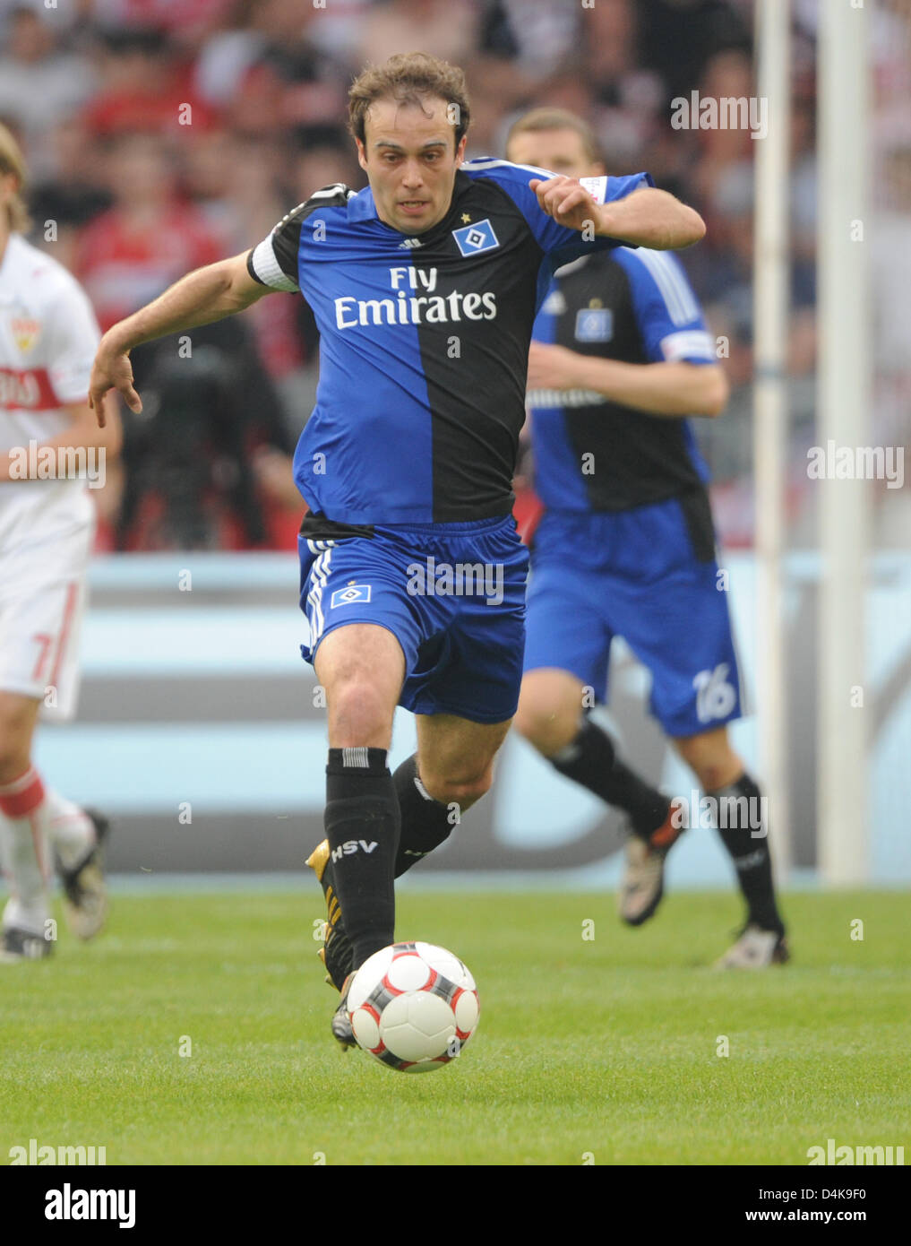 Hamburg?s Joris Mathijsen shown in action during the Bundesliga match ...