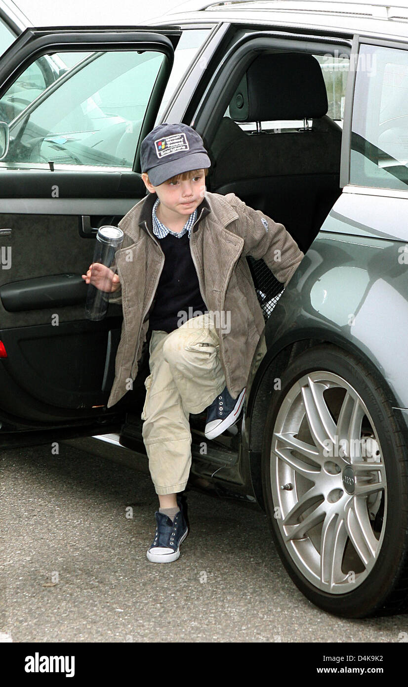 Samuel van Vollenhoven visits the so-called Easter races at the circuit ...