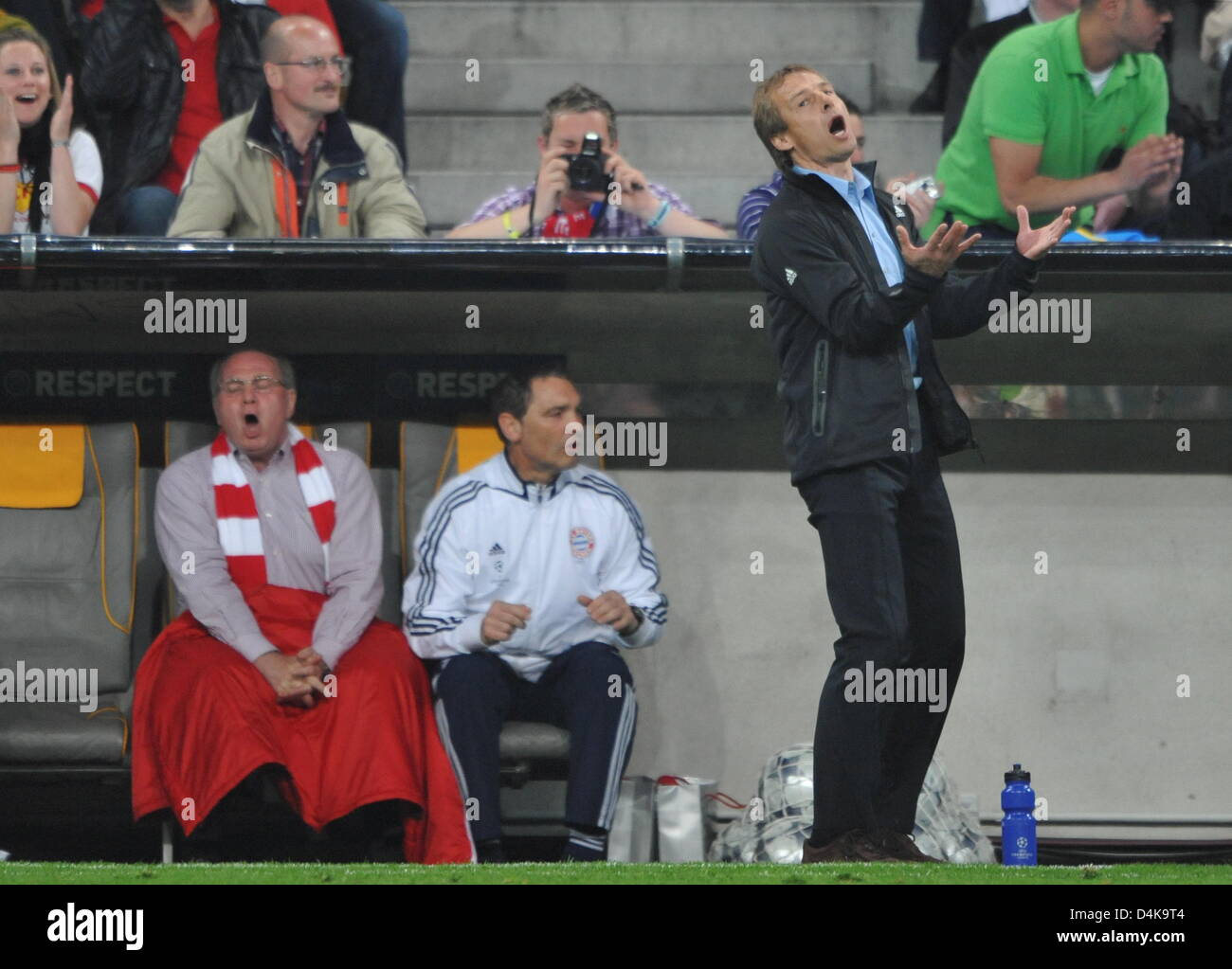 Bayern munich goalkeeping coach hi-res stock photography and images - Alamy