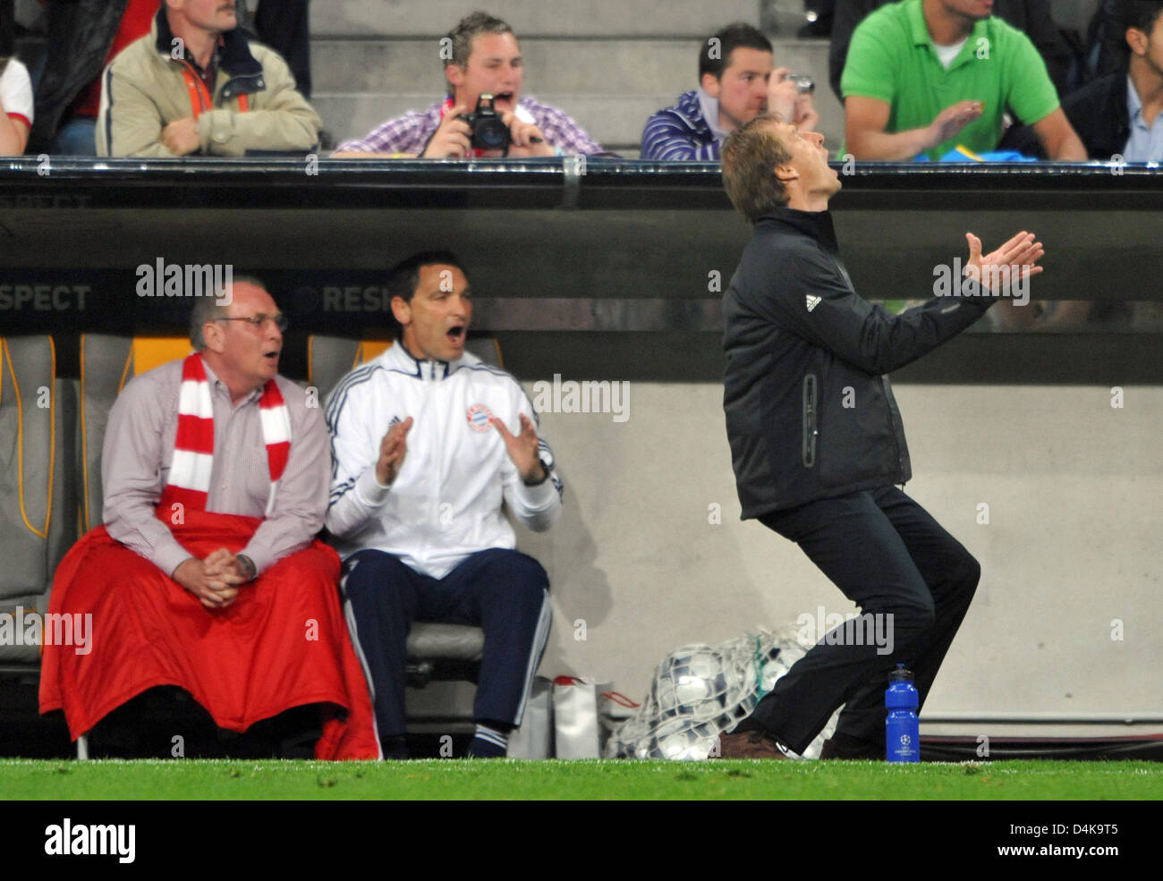 Bayern munich goalkeeping coach hi-res stock photography and images - Alamy