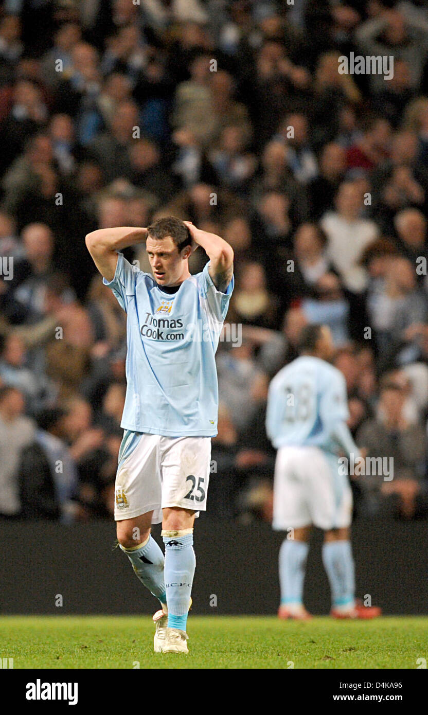 Manchester City?s Wayne Bridge gestures during the UEFA Cup quarter ...