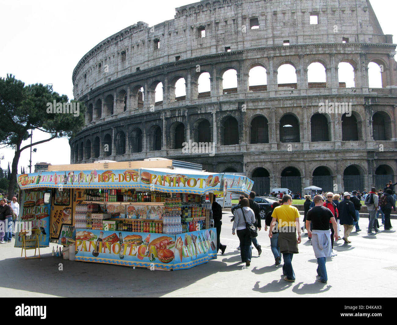The picture shows a snack bar in front of the Colosseum in Rome, Italy ...