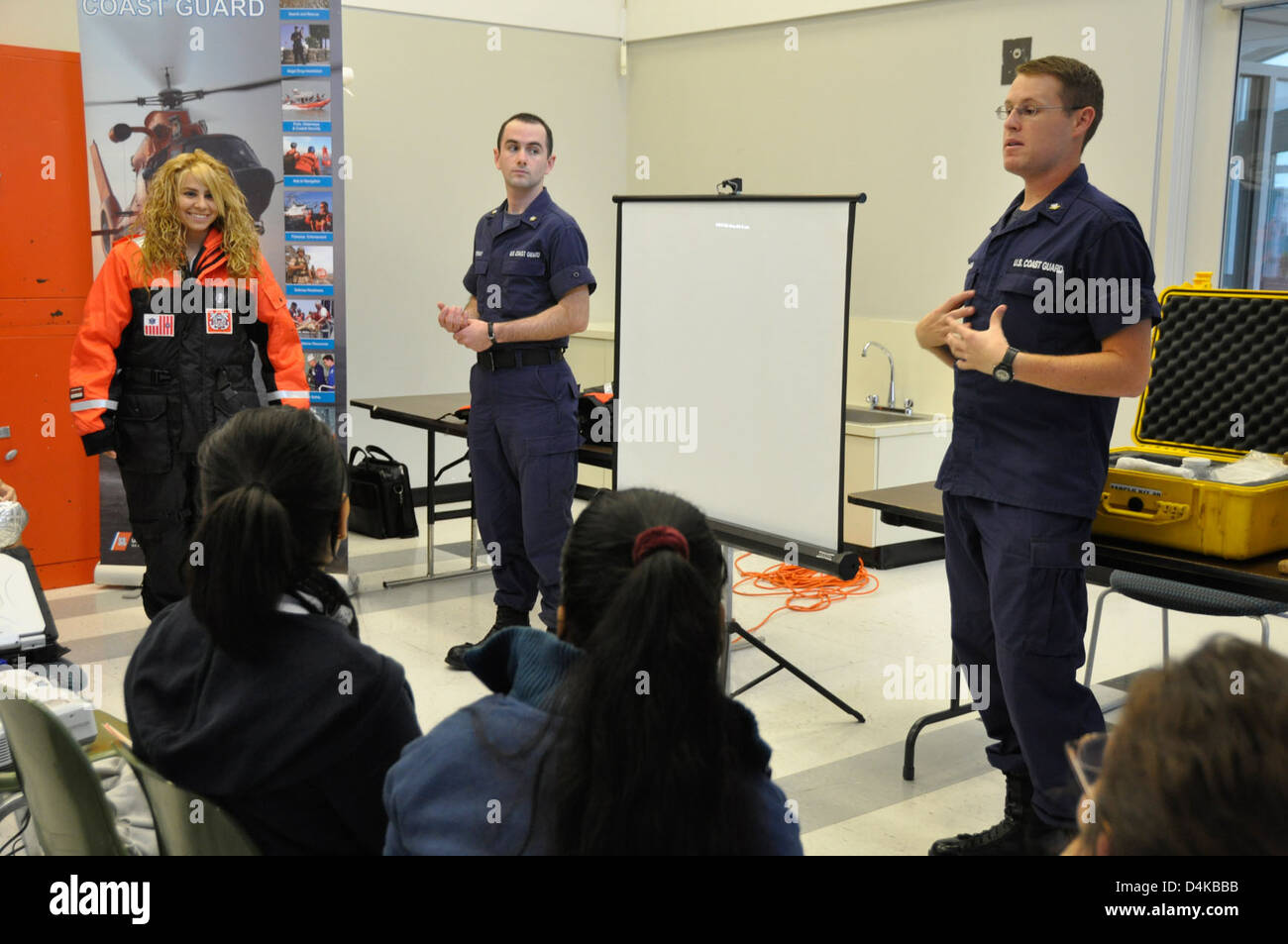 Estuary Day at the Peterstown Community Center in Elizabeth, New Jersey ...
