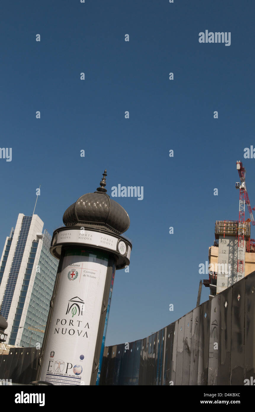 Milan, Porta Nuova buildings Stock Photo - Alamy