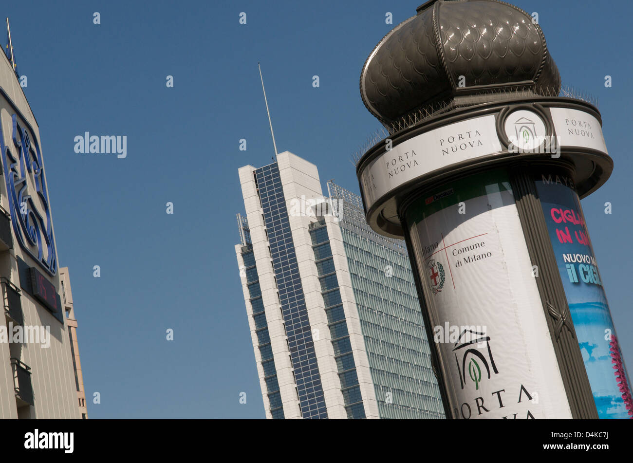 Milan, Porta Nuova buildings Stock Photo - Alamy