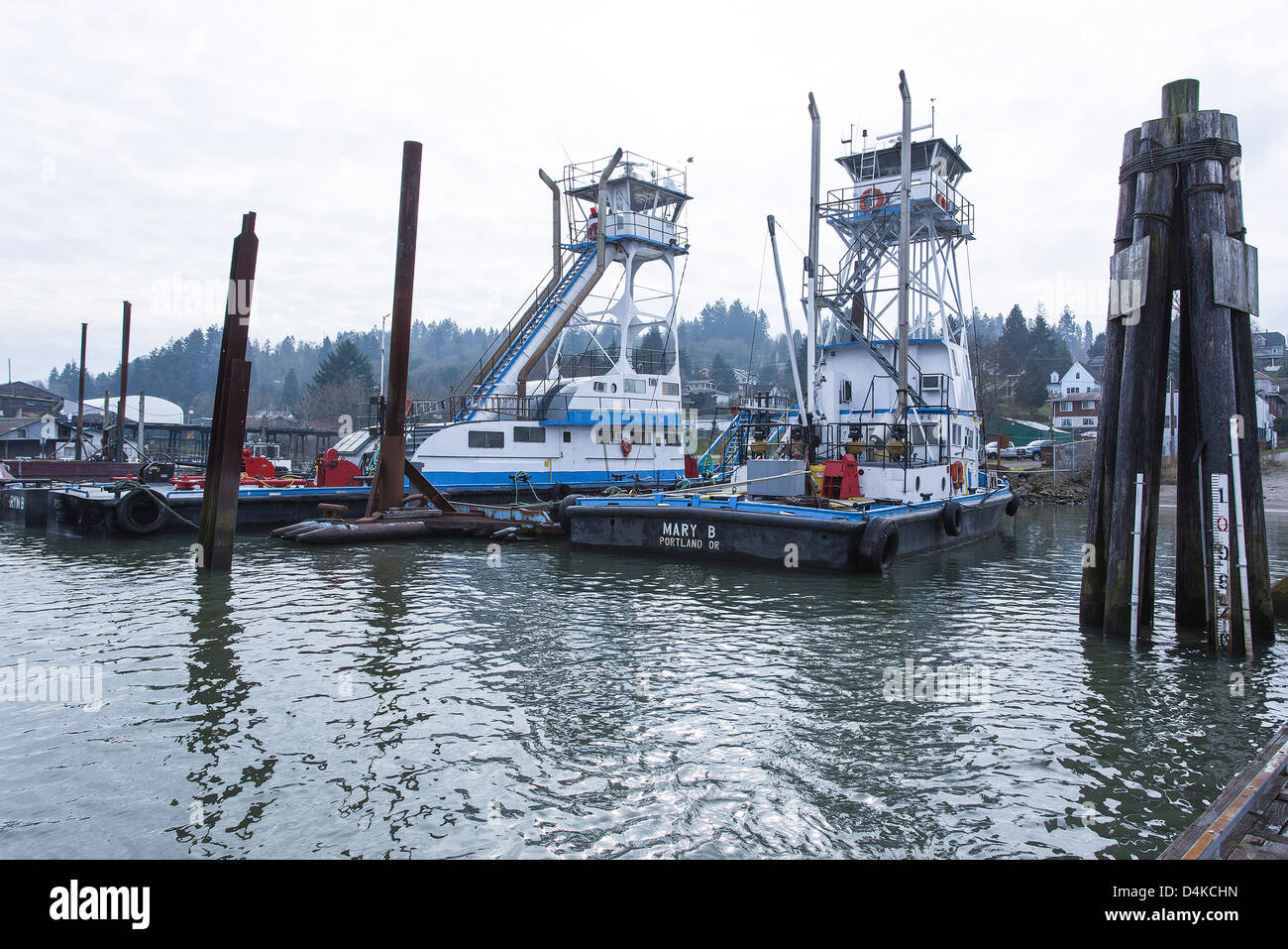Tug boats ready for work at Rainier dock Rainier Oregon Stock Photo - Alamy