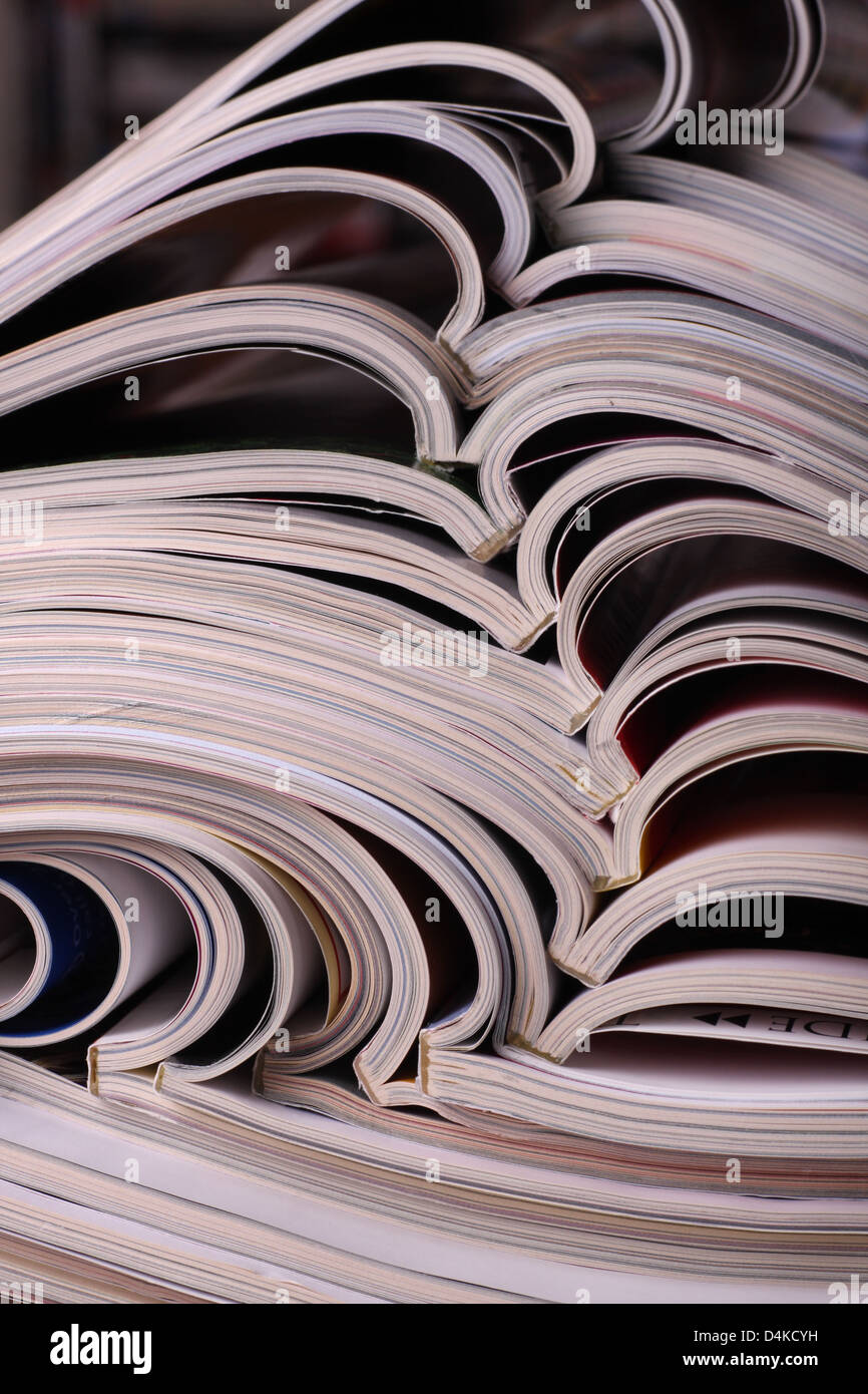 stack of magazines Stock Photo - Alamy