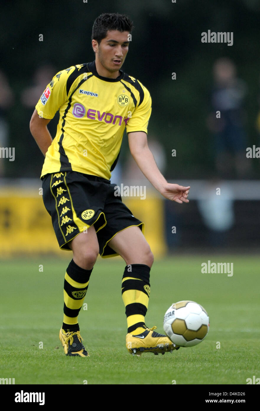 German Bundesliga club Borussia Dortmund?s Nuri Sahin controls the ball ...