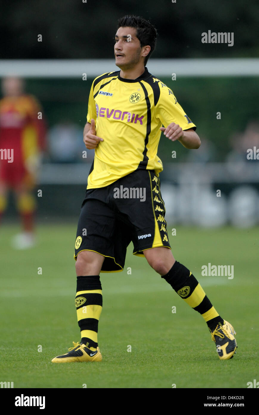 German Bundesliga club Borussia Dortmund?s Nuri Sahin controls the ball ...