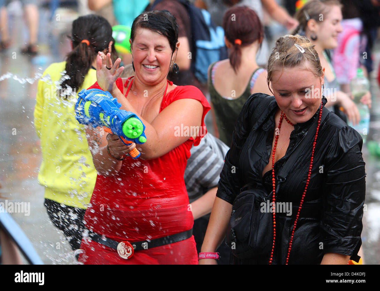 Flashmobs hi-res stock photography and images - Alamy