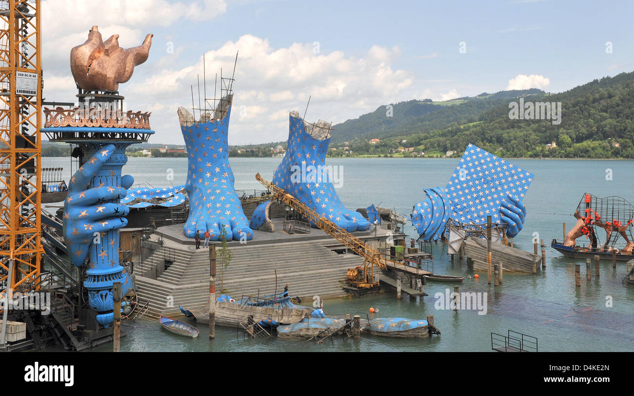 The floating stage is being constructed for the opera ?Aida? by ...