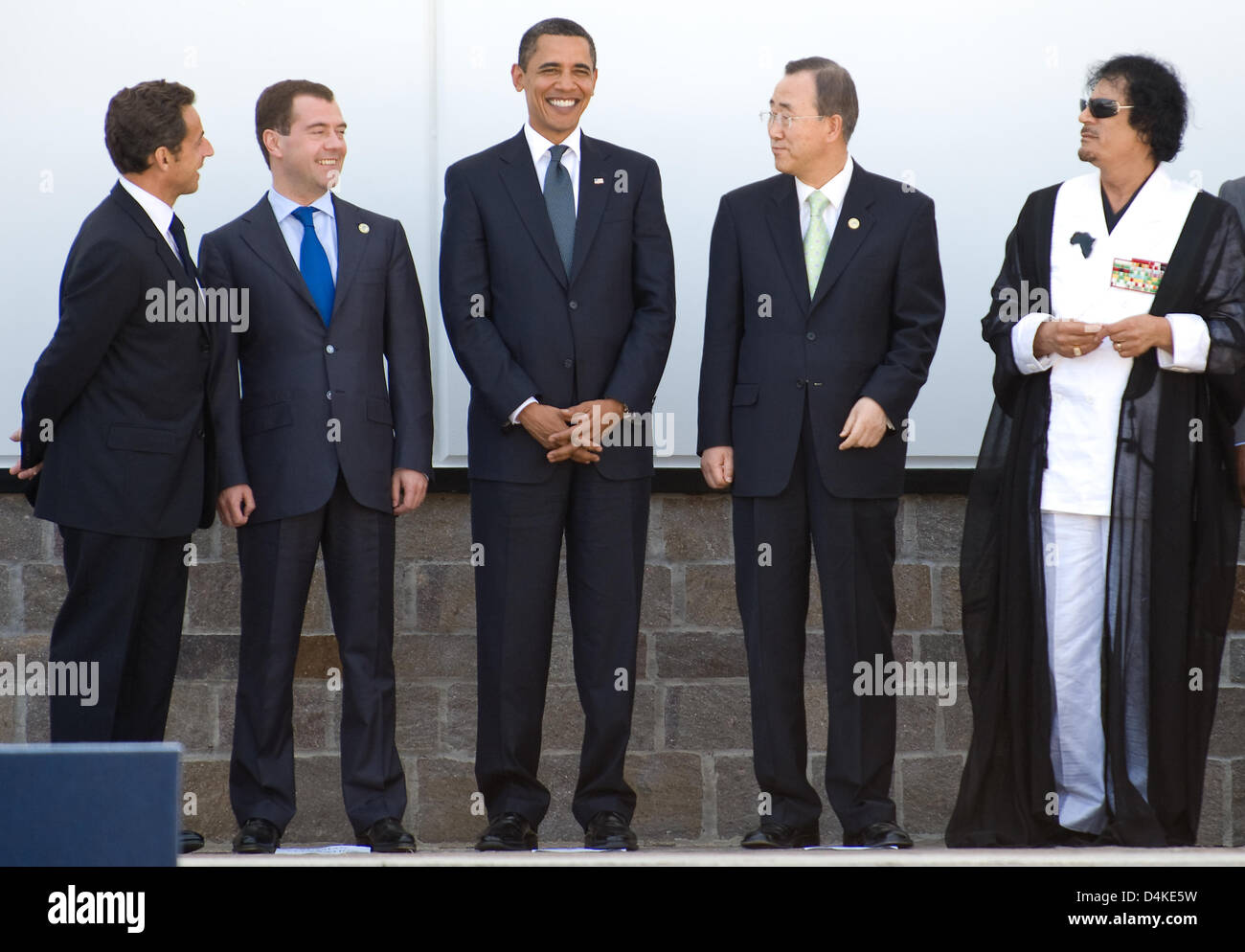 Muammar gaddafi obama hi-res stock photography and images - Alamy