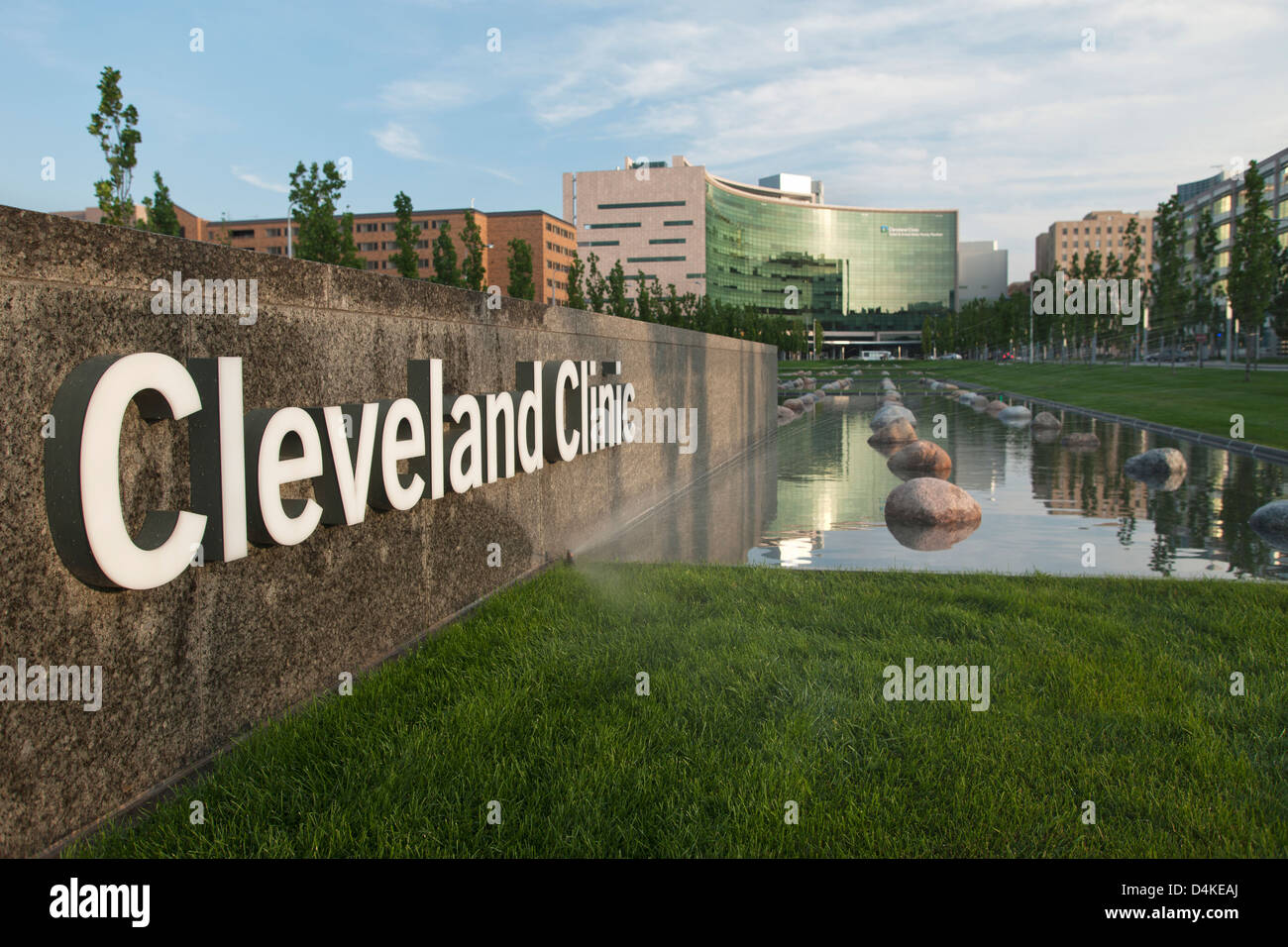 Cleveland clinic medical hi-res stock photography and images - Alamy