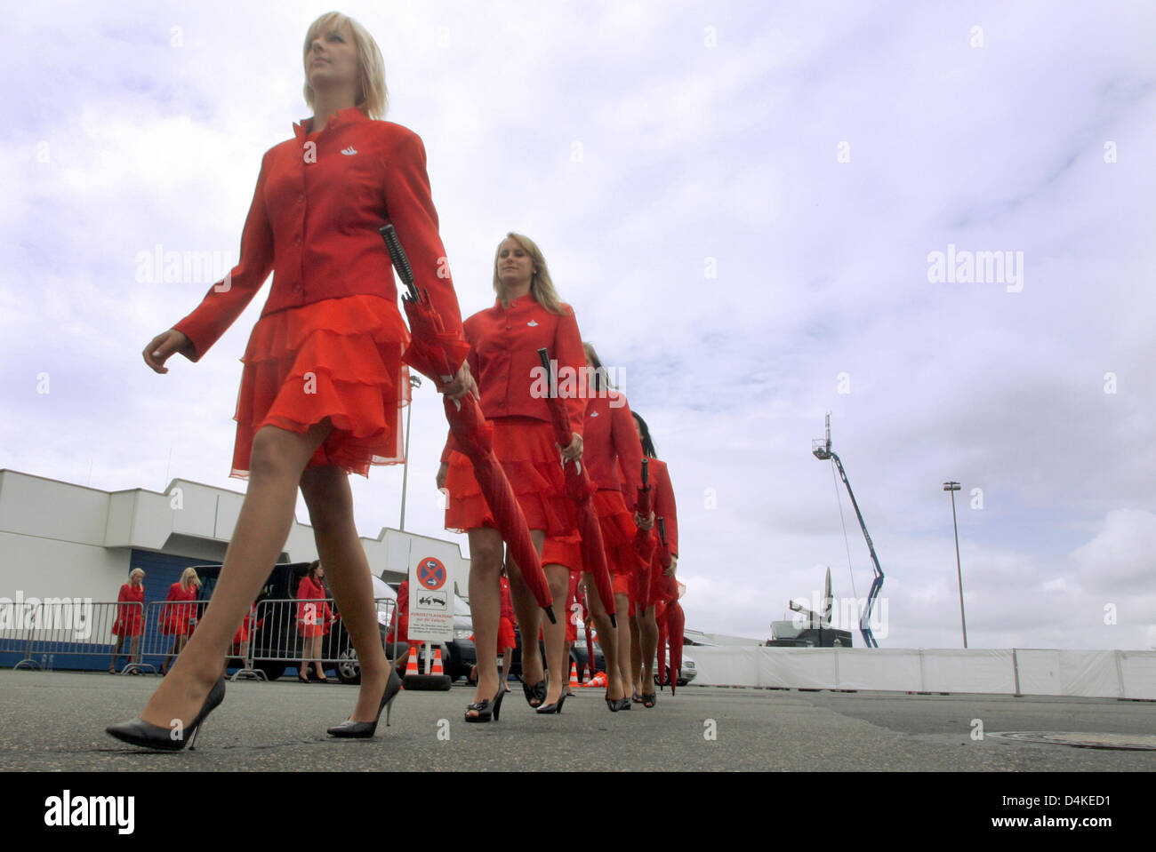 Paddock girls f1 hi-res stock photography and images - Alamy
