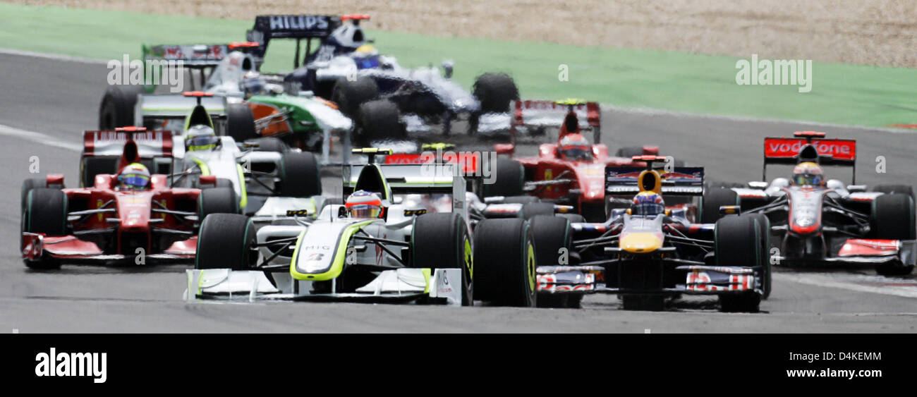 Brazilian Formula One driver Rubens Barrichello of Brawn GP (front, L ...