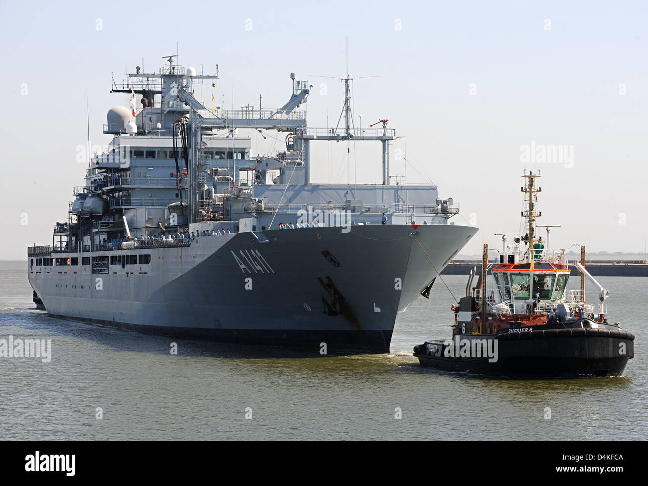 The mission supply ship ?Berlin? of the German Navy enters the Navy ...