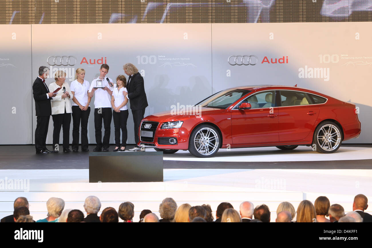 German chancellor angela merkel audi hi-res stock photography and ...