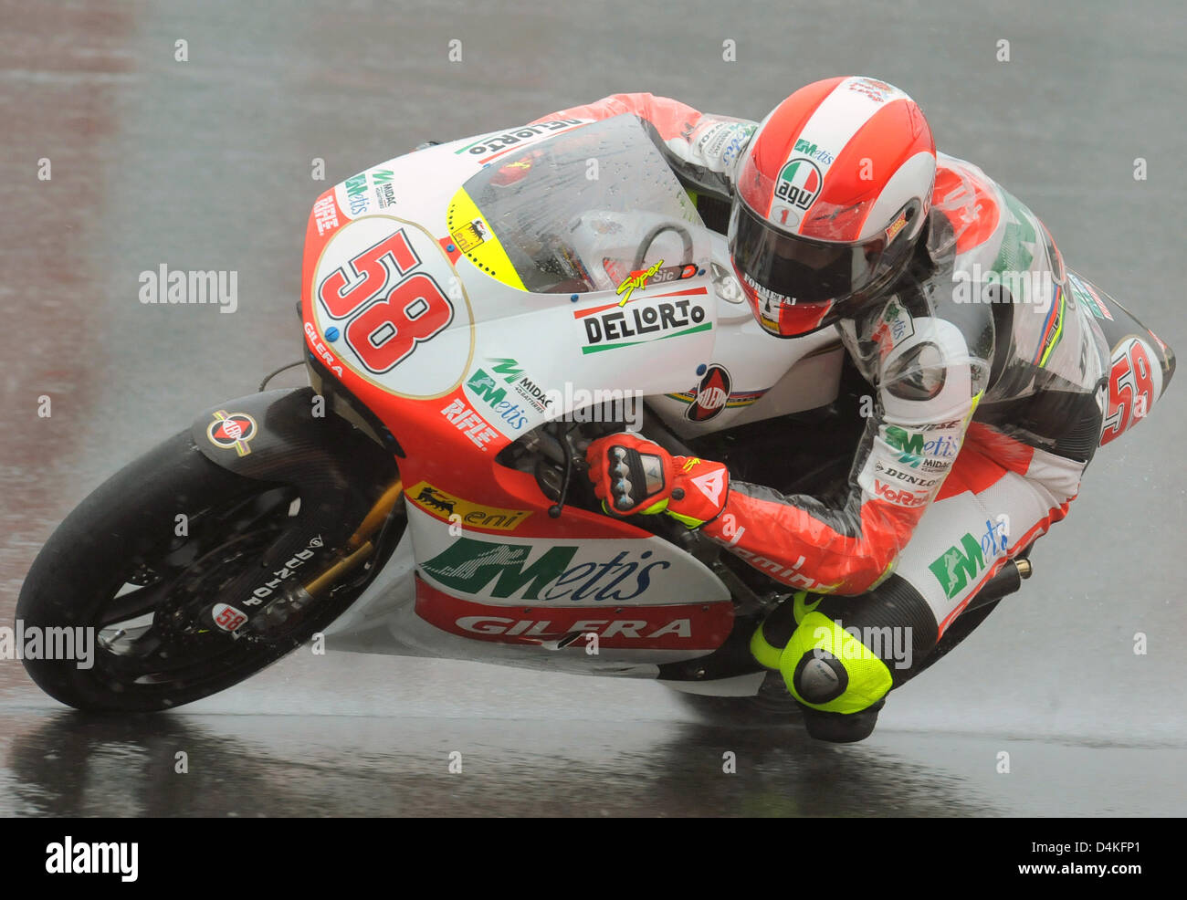 Italian Gilera rider Marco Simoncelli during the 250ccm category?s ...