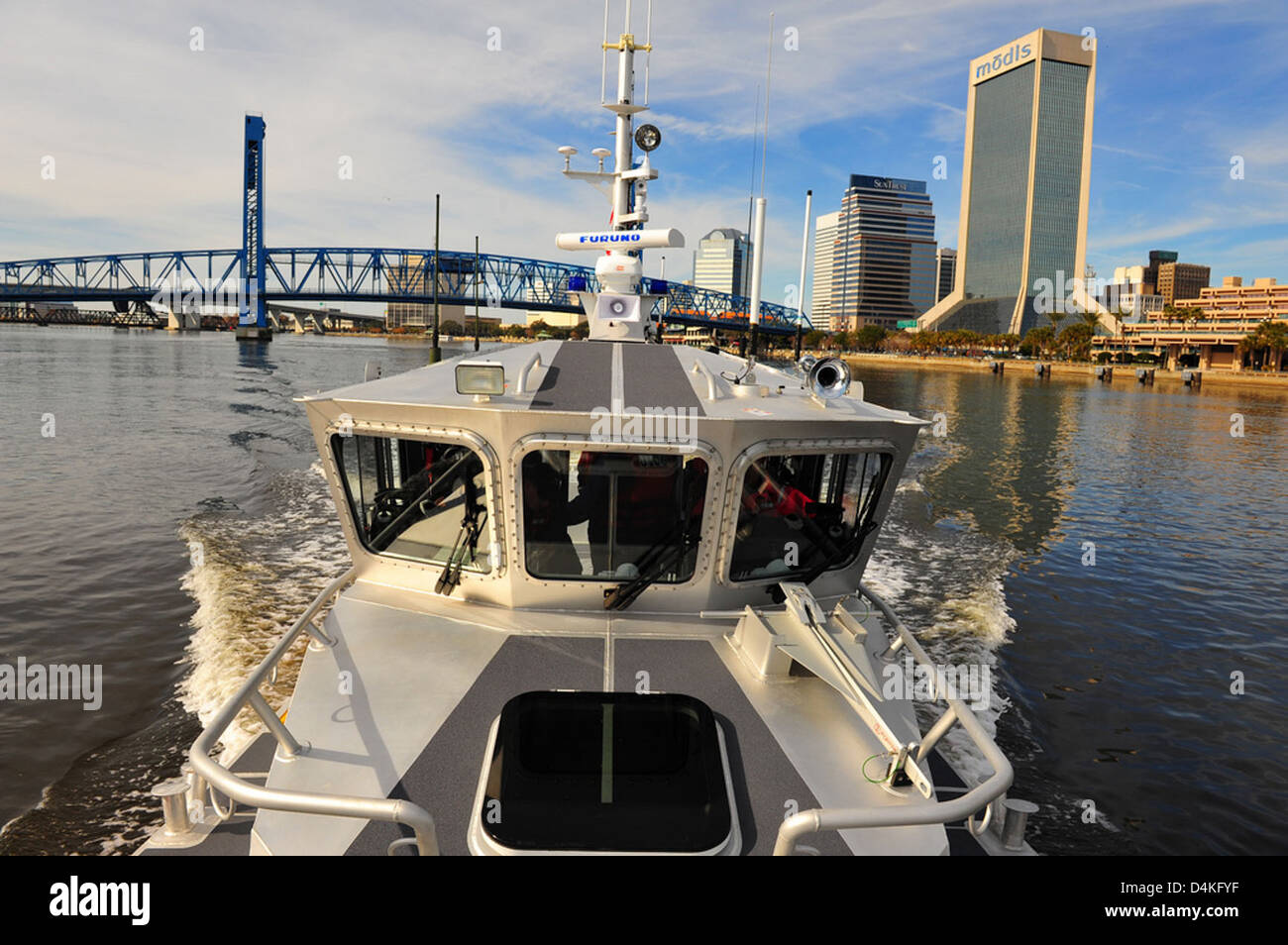Station Mayport's RB-M (Response Boat-Medium) training exercises in ...