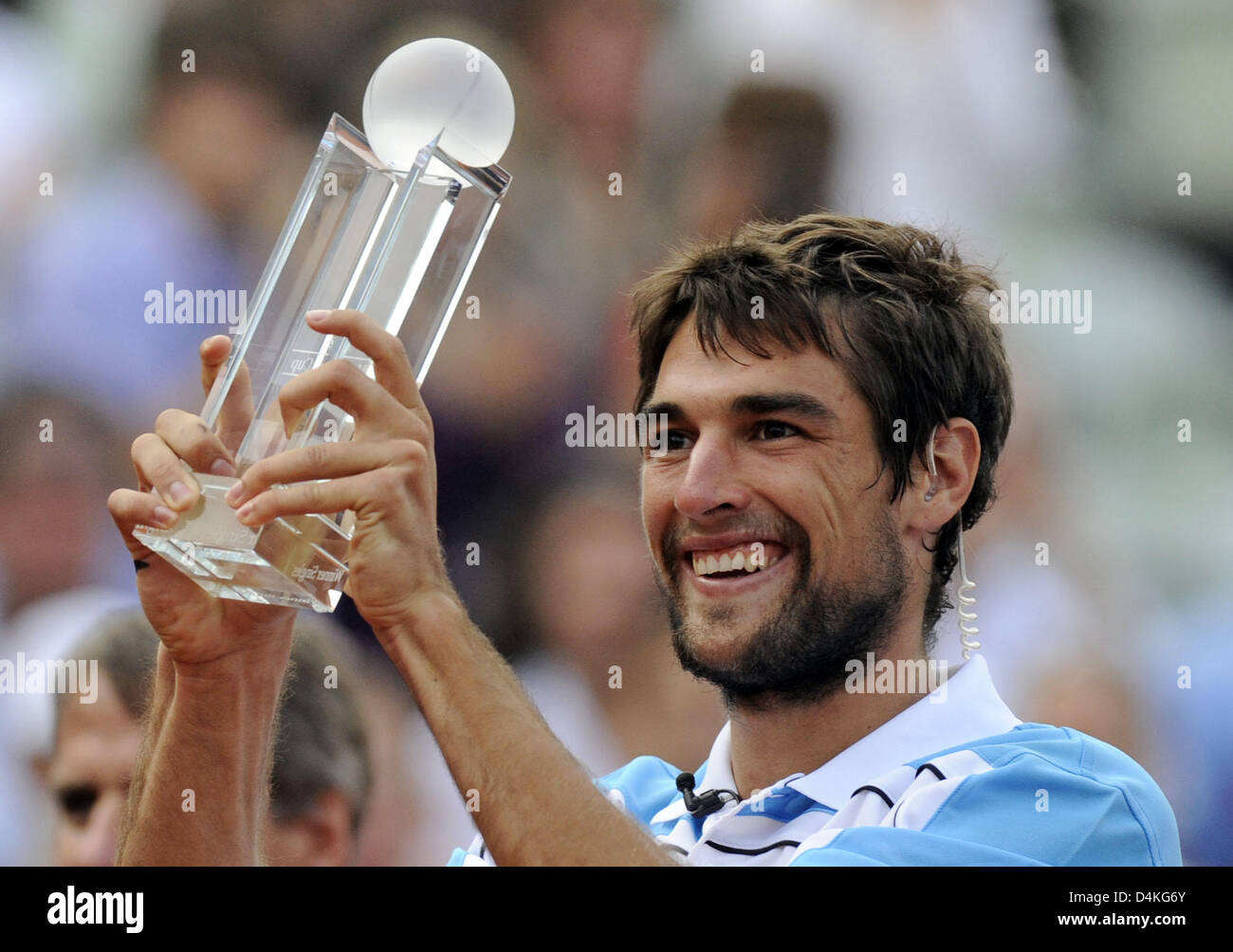 France?s Jeremy Chardy celebrates winning over Romania?s Victor Hanescu ...