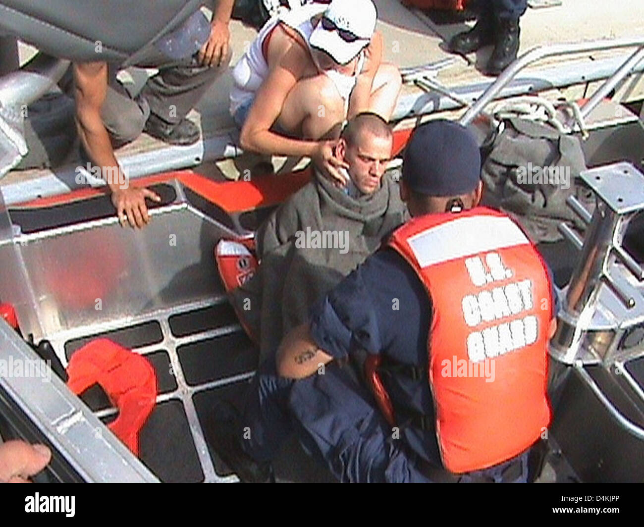 Coast guard personnel man hi-res stock photography and images - Alamy