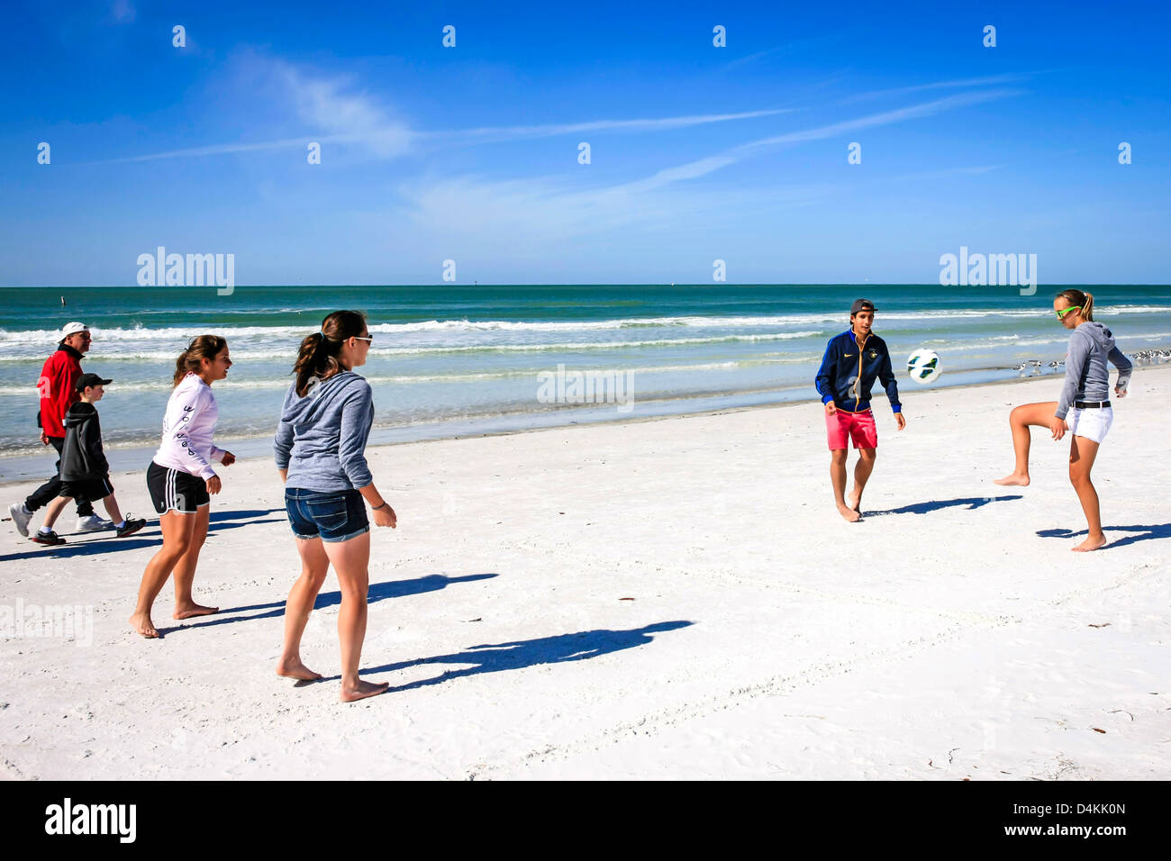 College girls on spring break hi-res stock photography and images - Alamy