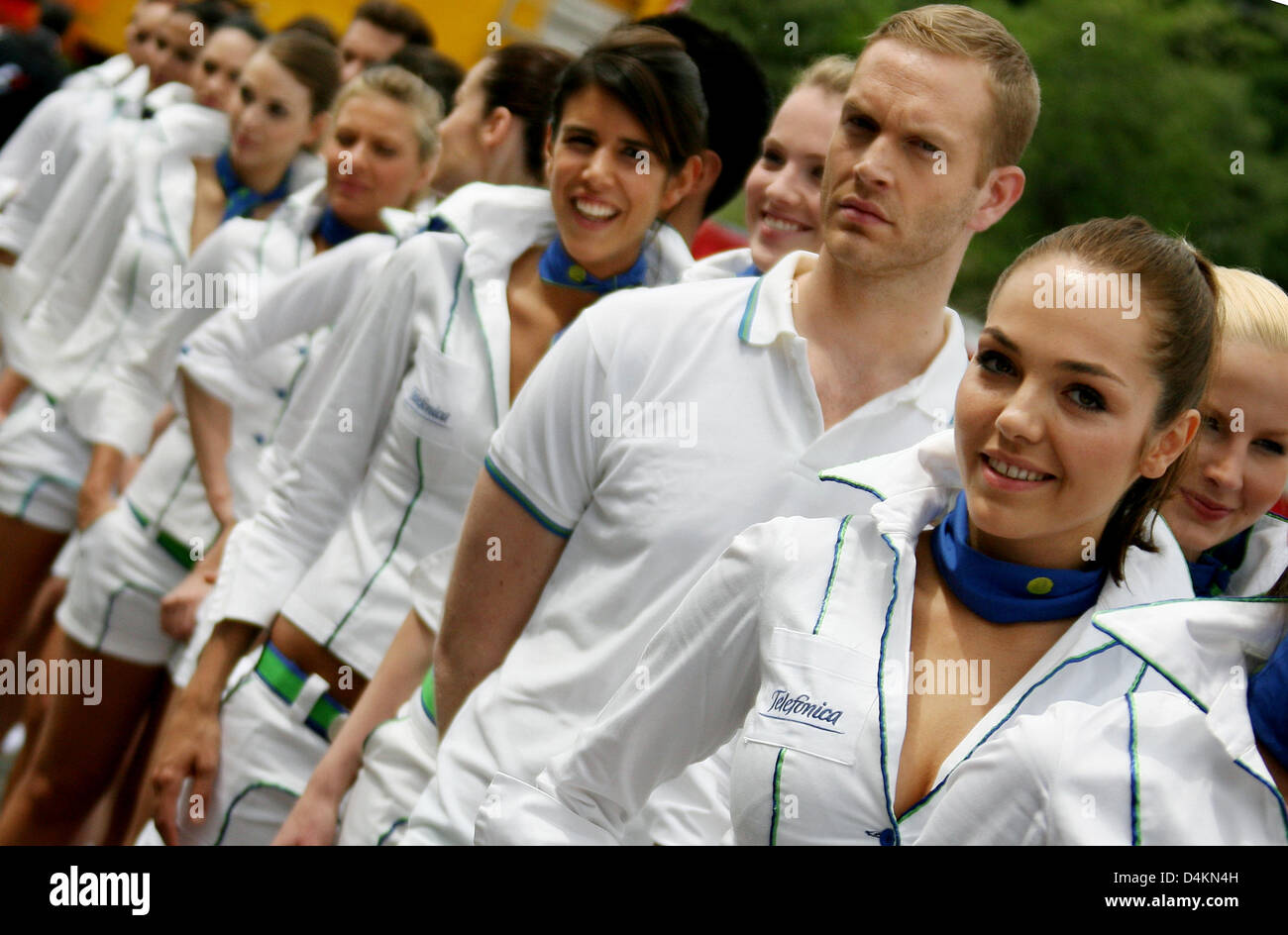 Paddock girls f1 hi-res stock photography and images - Alamy