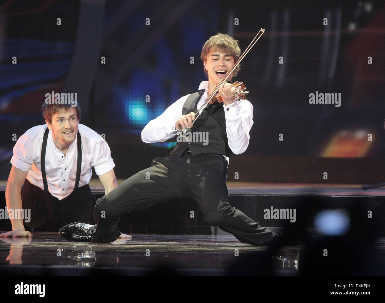 Alexander Rybak, representing the Norway in the 2009 Eurovision Song ...