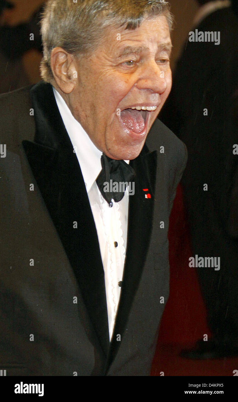 US comedian Jerry Lewis arrives for the gala screening of the film ...