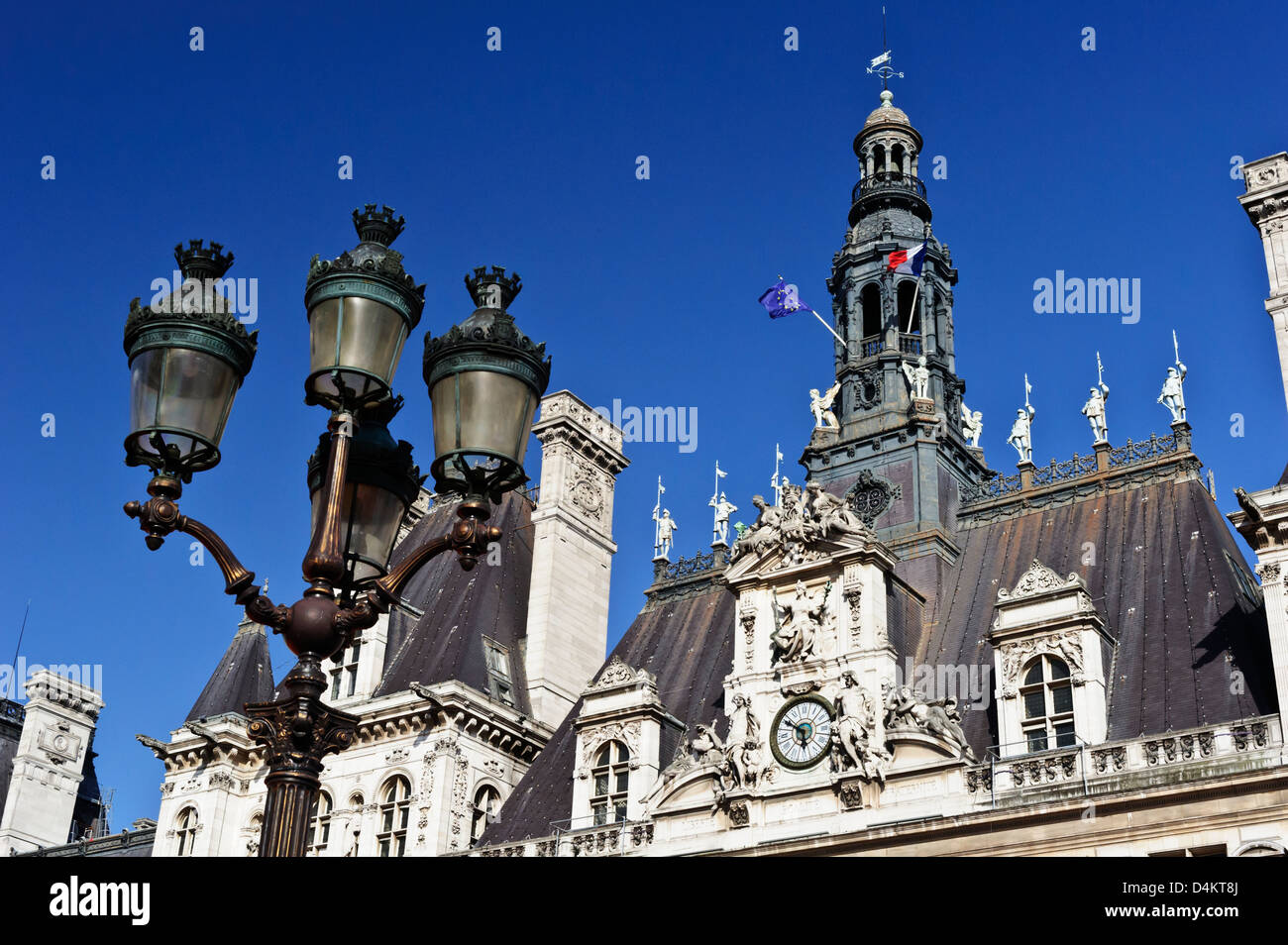 Government building paris hi-res stock photography and images - Alamy