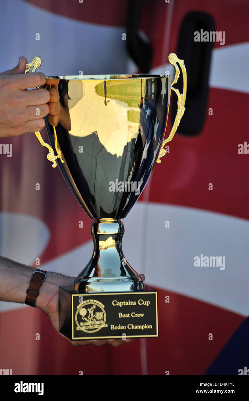 Coast Guardsmen from Sector Baltimore participated in the Boat Crew ...