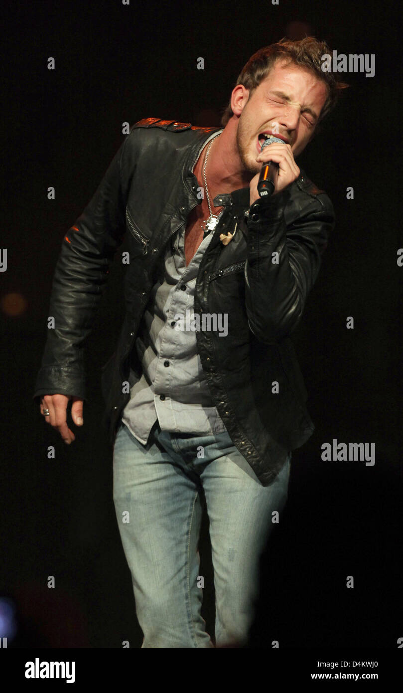 British singer James Morrison performs at the 50th ?The Dome? in Munich ...