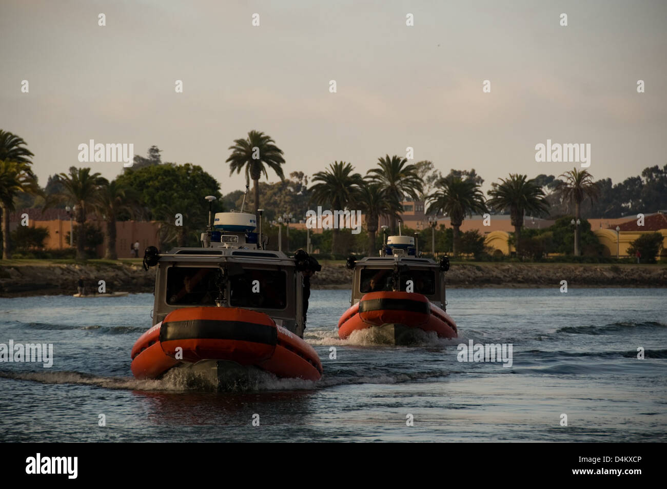 The U.S. Coast Guard's Maritime Security and Safety Team (MSST) San ...