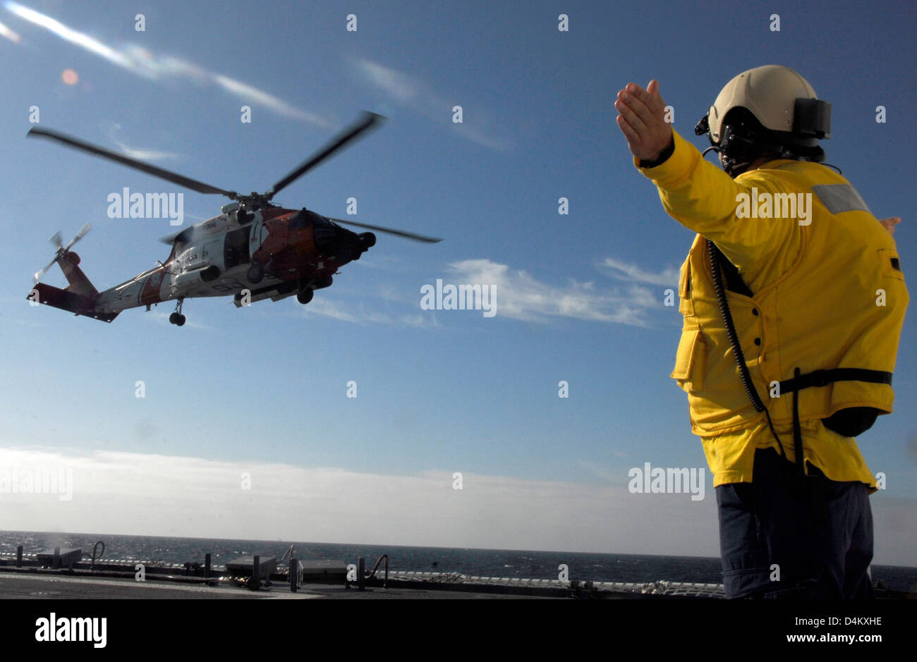 Coast guard crew signals hi-res stock photography and images - Alamy