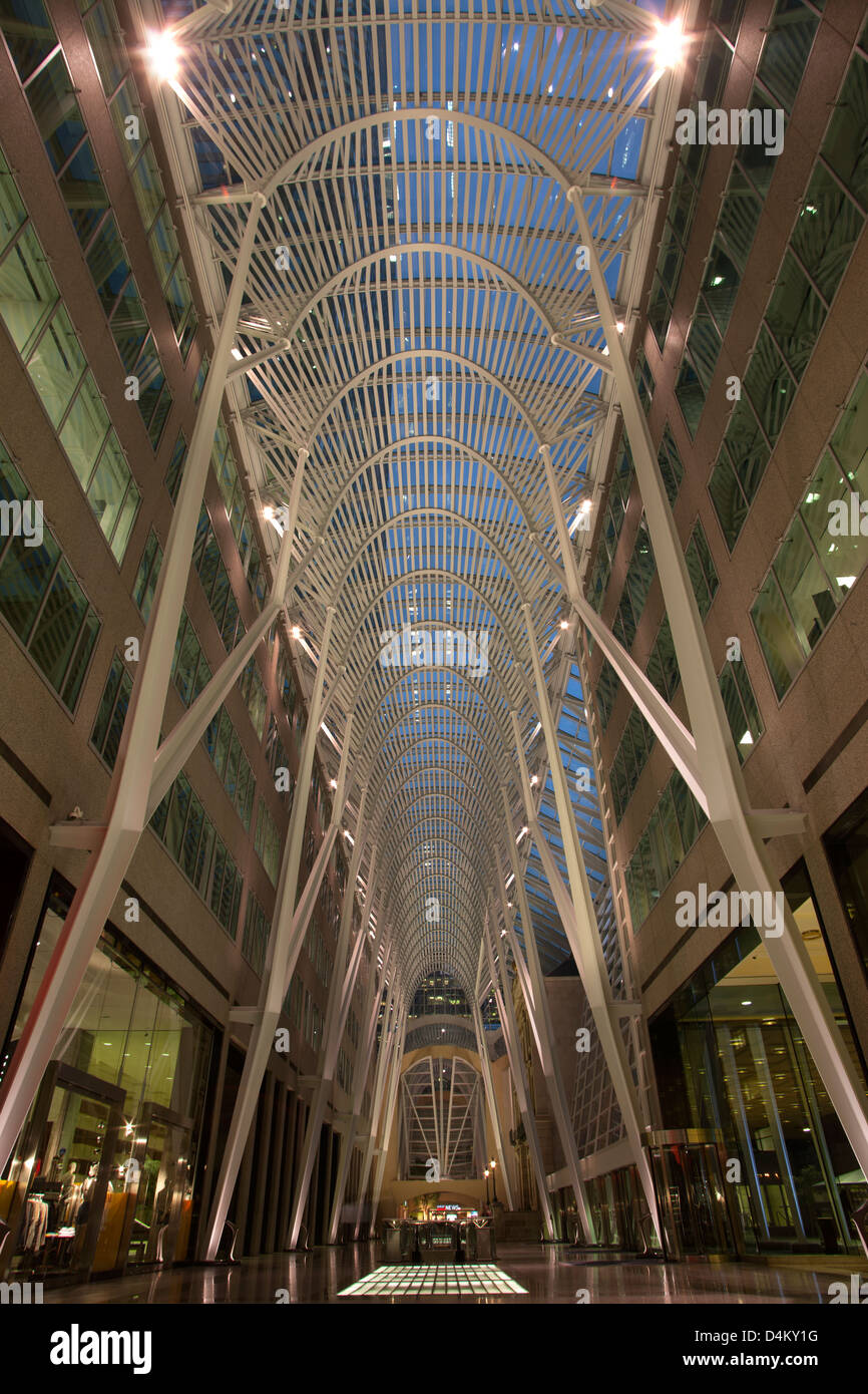 LAMBERT GALLERIA BROOKFIELD PLACE ATRIUM (©BREGMAN & HAMANN 1992 ...