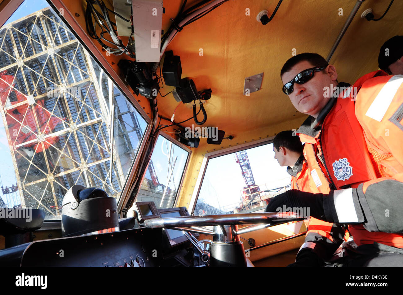 Clean sweep hi-res stock photography and images - Alamy