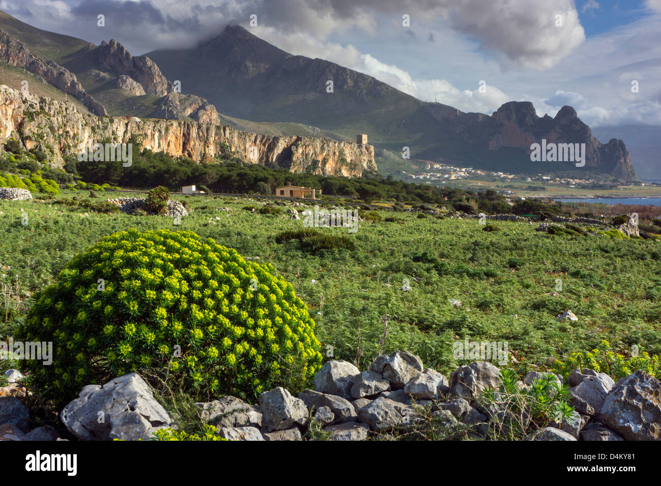 Sicily spring hi-res stock photography and images - Alamy
