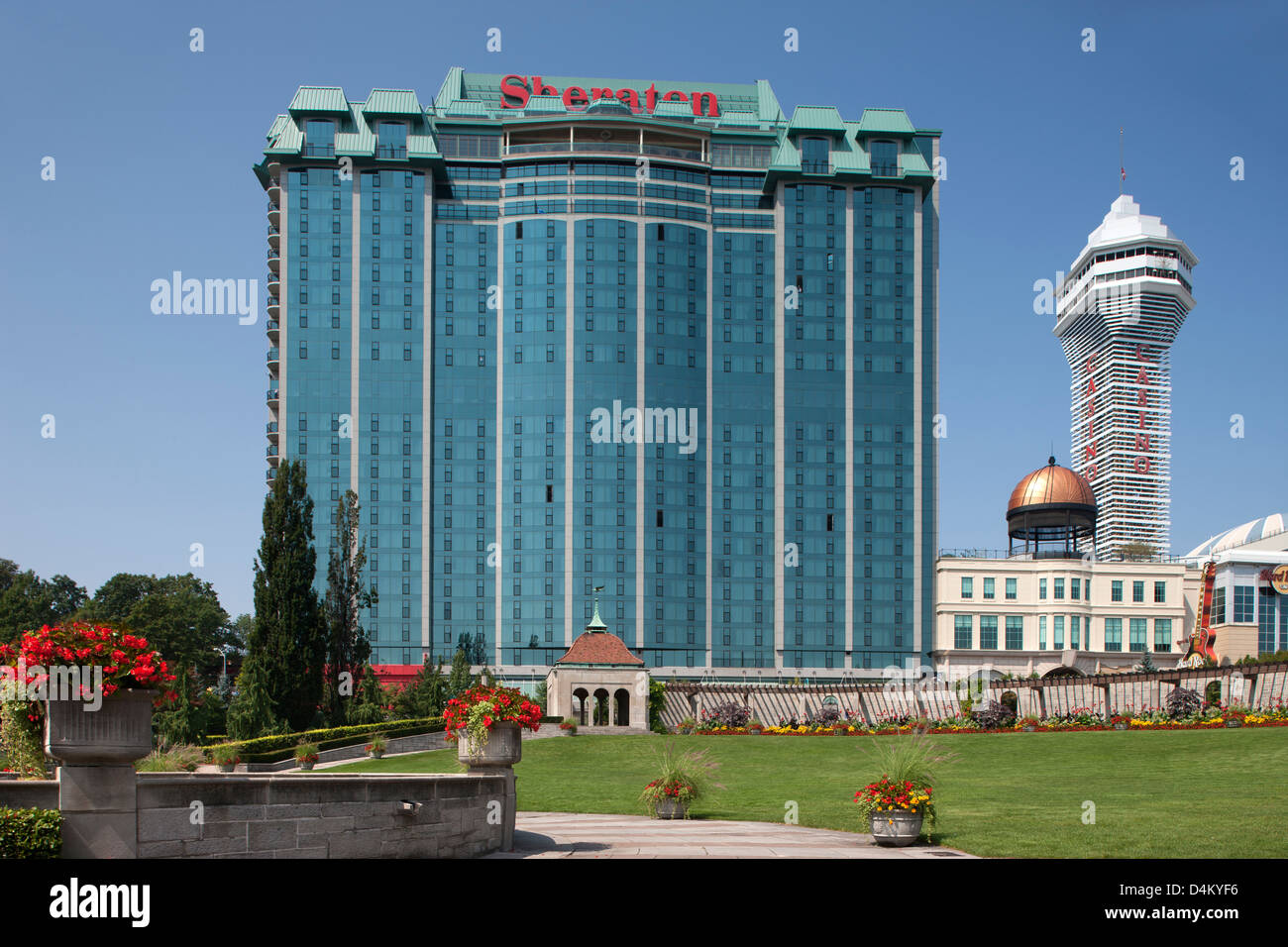 SHERATON FALLS HOTEL NIAGARA ONTARIO CANADA Stock Photo - Alamy