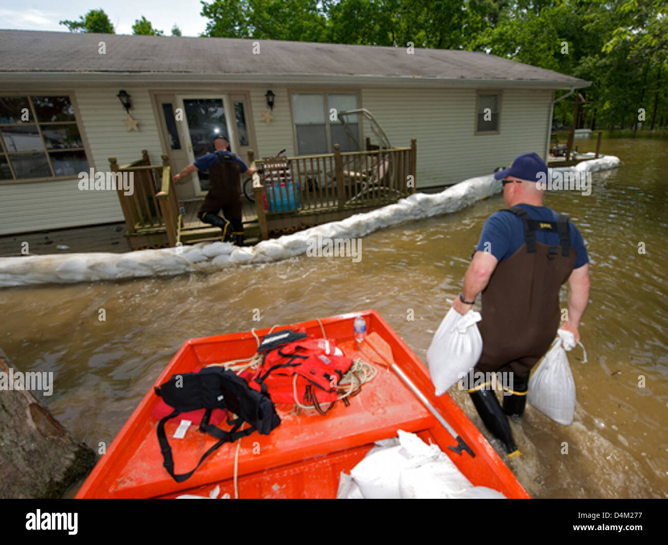 Rescue flood hi-res stock photography and images - Alamy