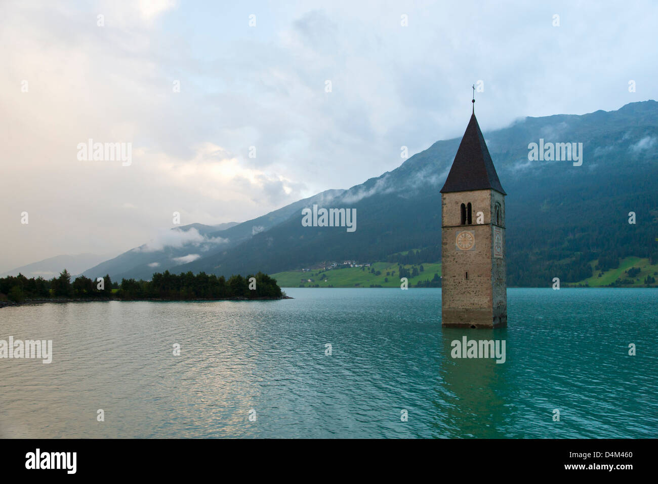 Clock tower in rural hi-res stock photography and images - Alamy