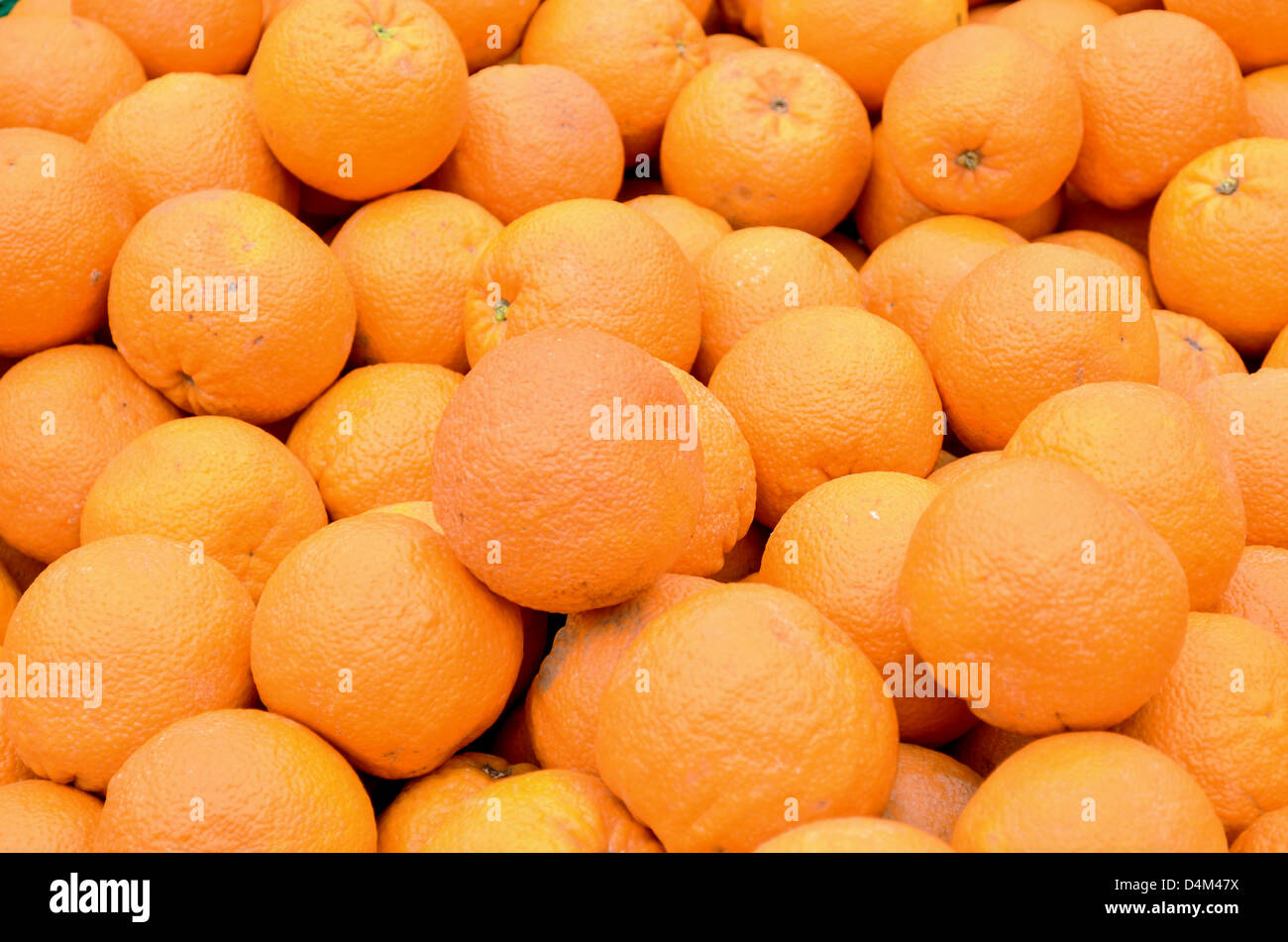Fresh oranges background Stock Photo - Alamy
