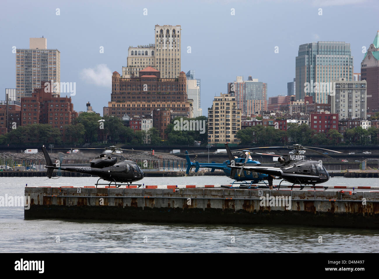 A helicopter at the Downtown Manhattan Heliport, south of Battery on ...
