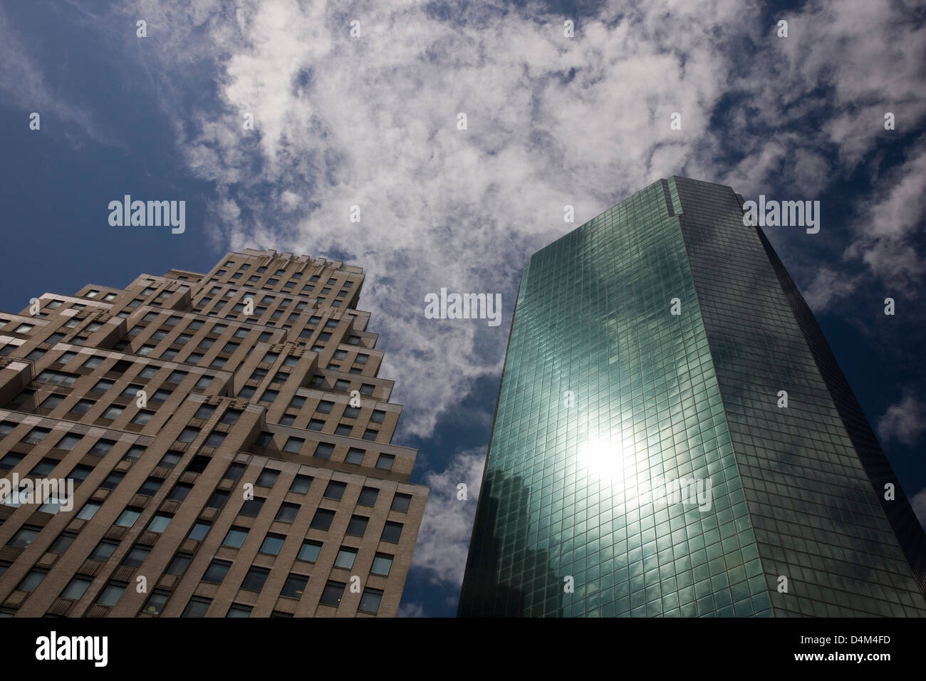 1930s skyscraper hi-res stock photography and images - Alamy