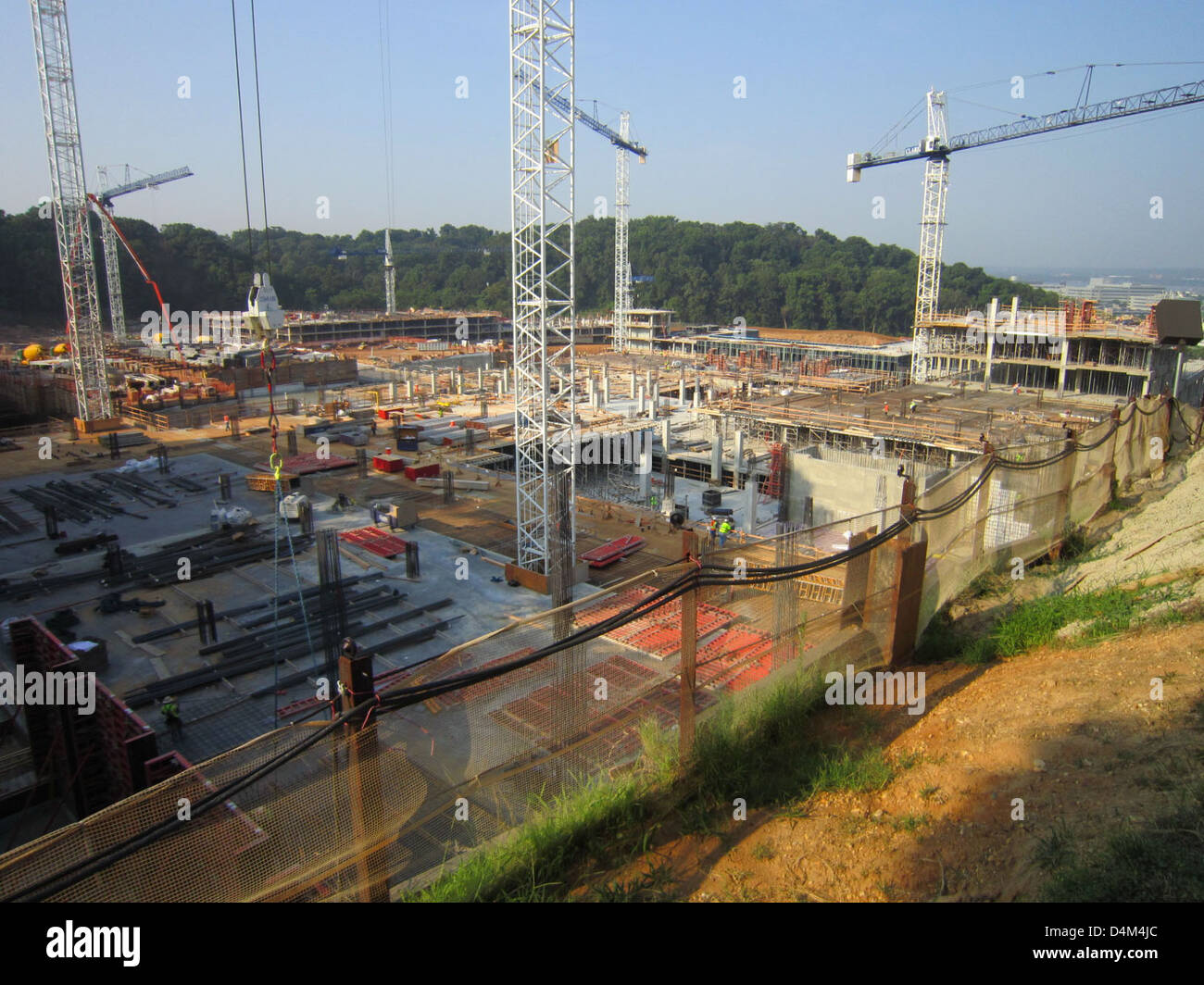Military headquarters infrastructure hi-res stock photography and ...