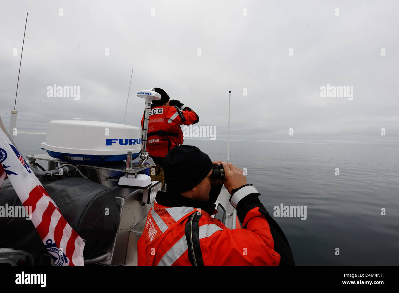 25 foot coast guard boat hi-res stock photography and images - Alamy