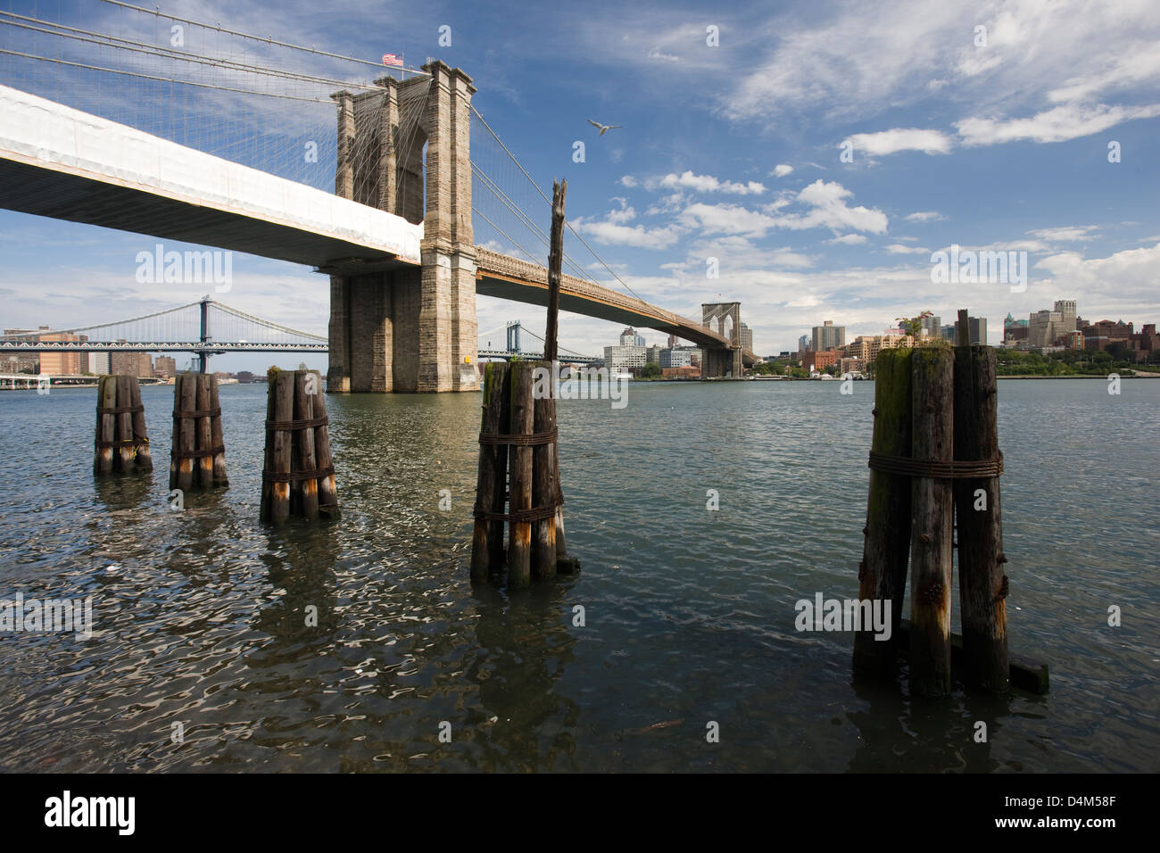 The Brooklyn Bridge and river in New York Stock Photo - Alamy