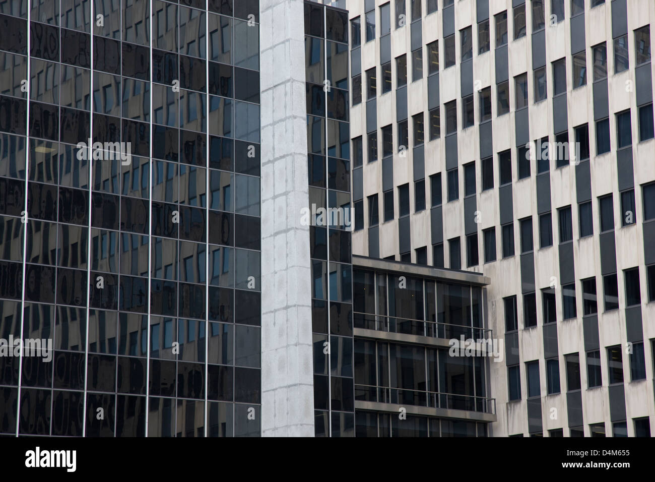 Repeating pattern windows hi-res stock photography and images - Alamy