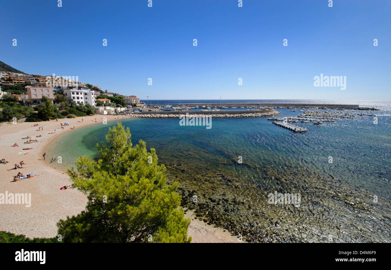 Port beach hi-res stock photography and images - Alamy