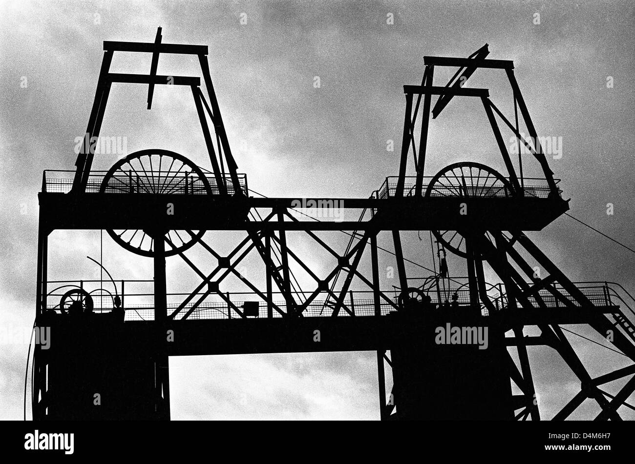 Winding gear coal mine Black and White Stock Photos & Images - Alamy